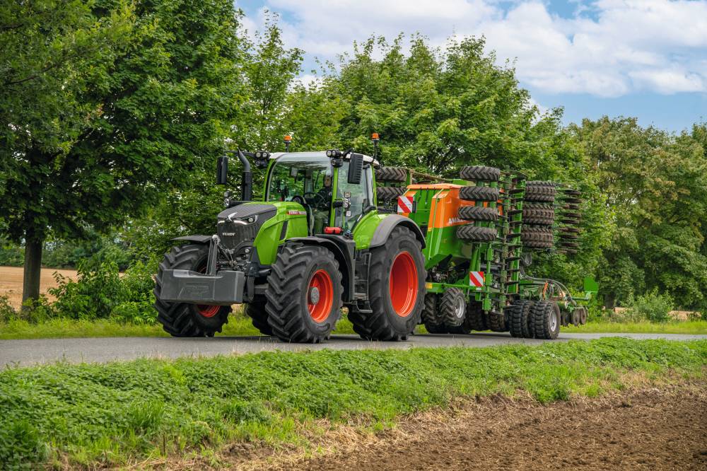 FENDT 700 Gen 7 – (주)신한월드